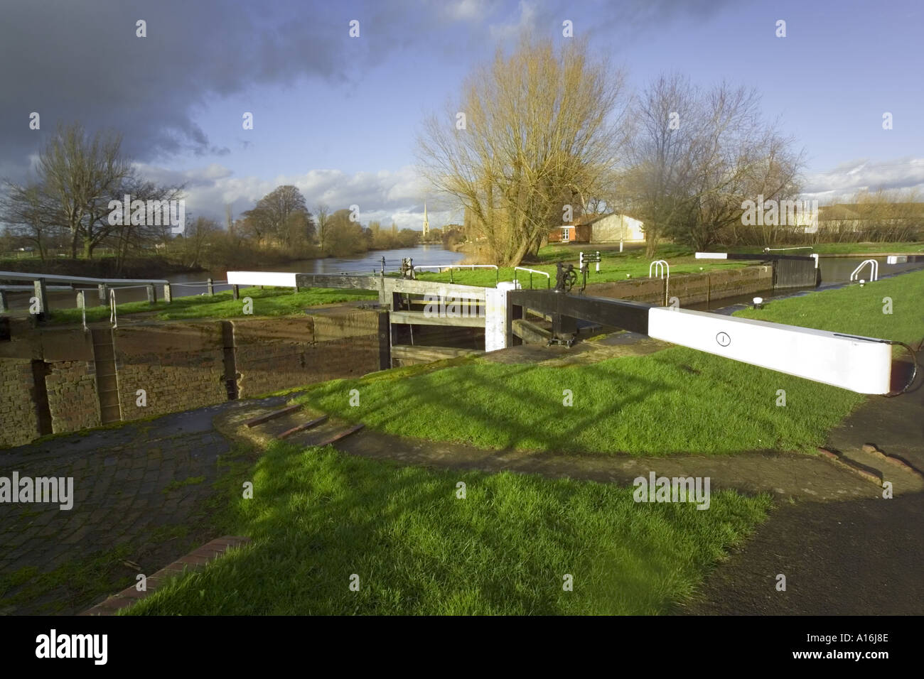 england midlands worcestershire worcester diglis basin junction of the river severn and the ...