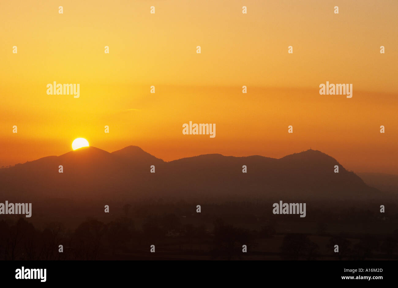 Sunset behind the Breidden Hills on the English-Welsh border Stock ...