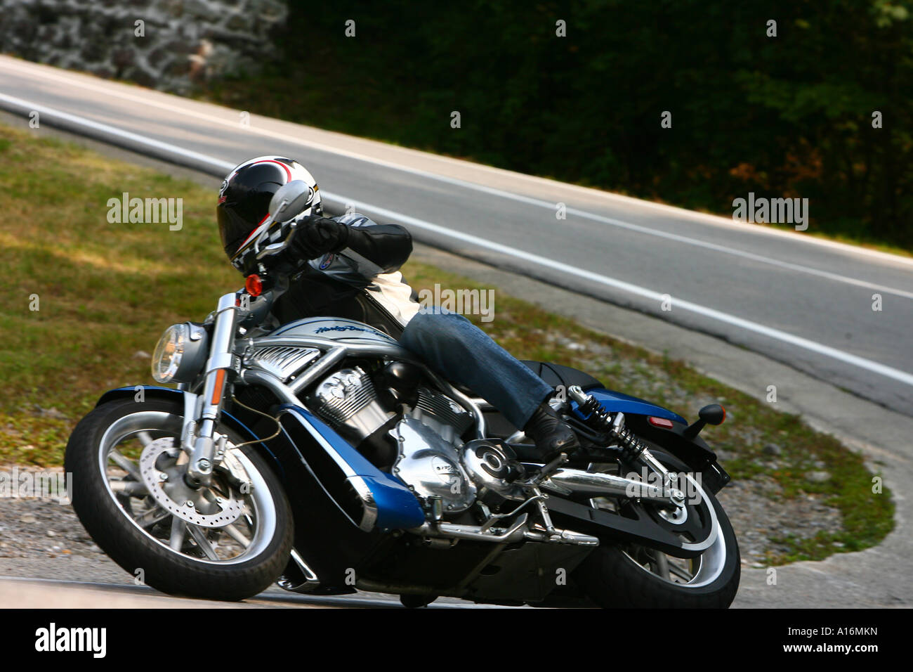V rod motorcycle motorbike hi-res stock photography and images - Alamy