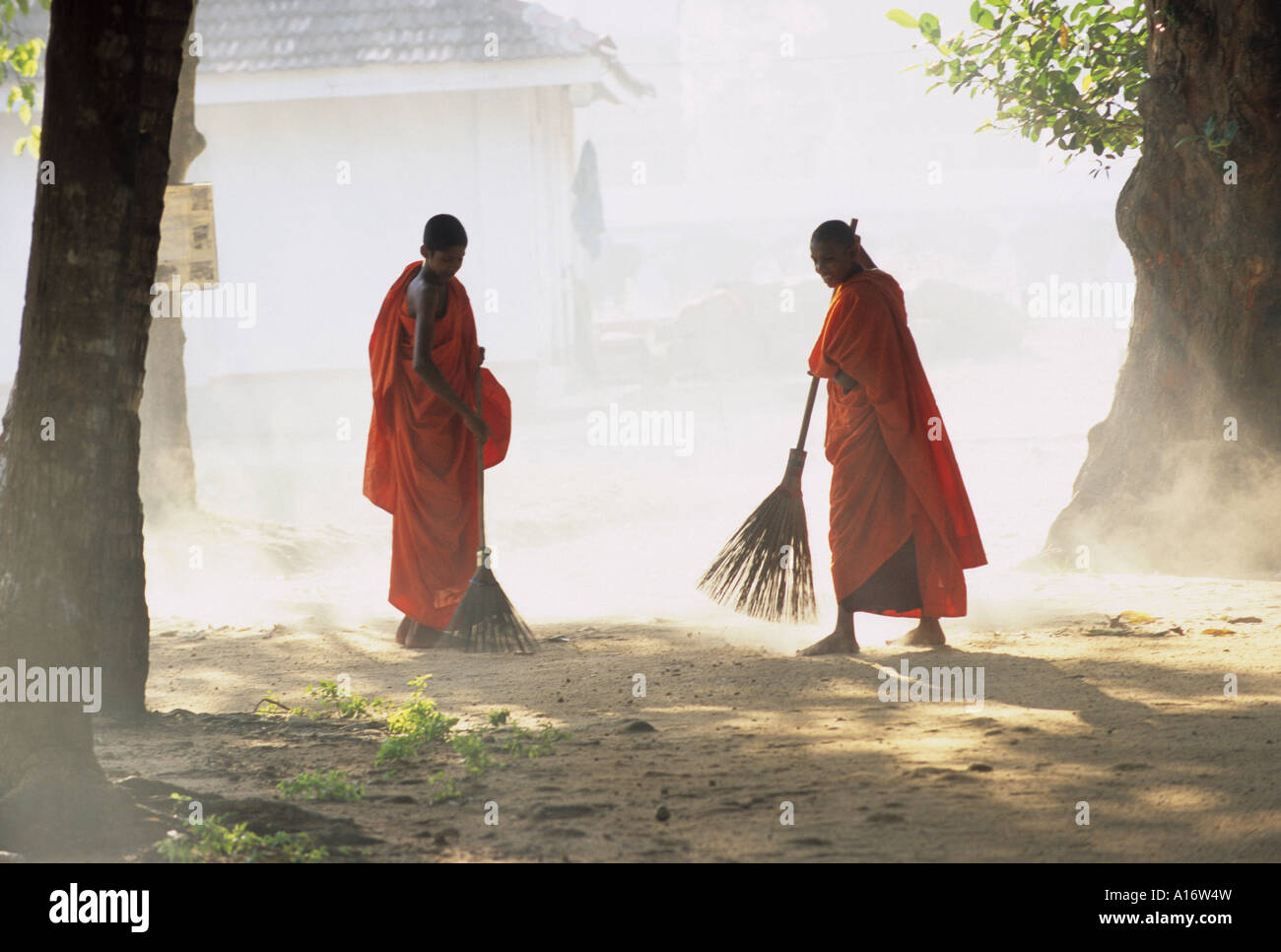 Sweeping monks hi-res stock photography and images - Alamy
