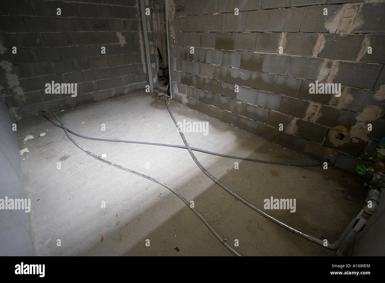 shell of building Stock Photo - Alamy