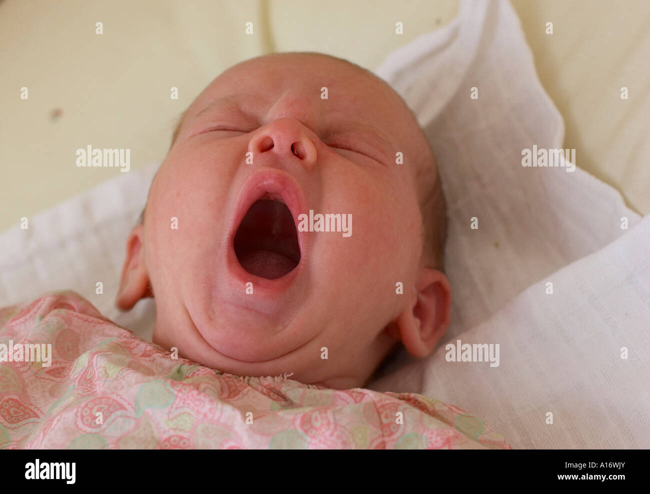 Child sleep mouth open hi-res stock photography and images - Alamy