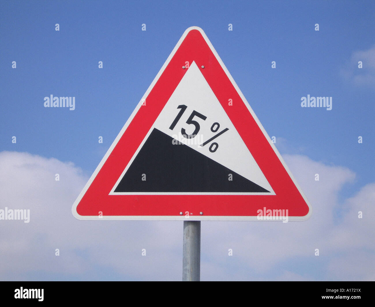 Steep ascent road sign hi-res stock photography and images - Alamy