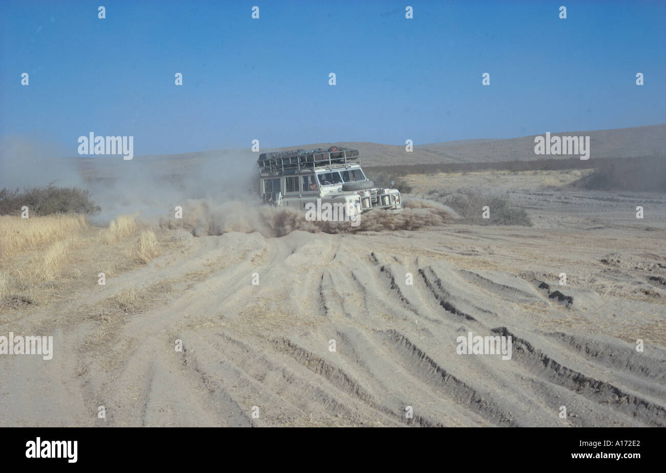 Land Rover Series III ploughing through bull dust in the Dasht de Laili ...