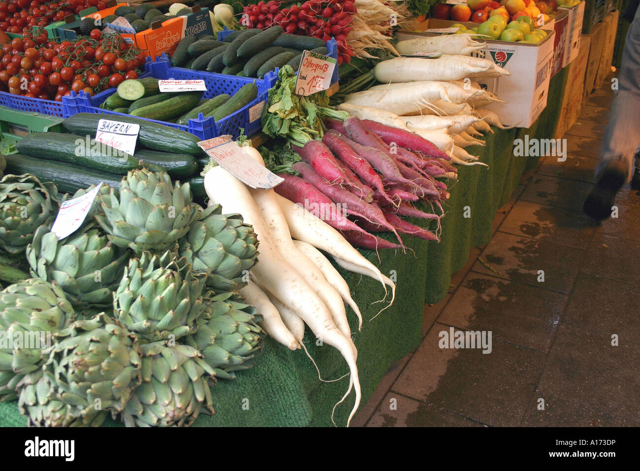 market stall with vegetables Stock Photo - Alamy