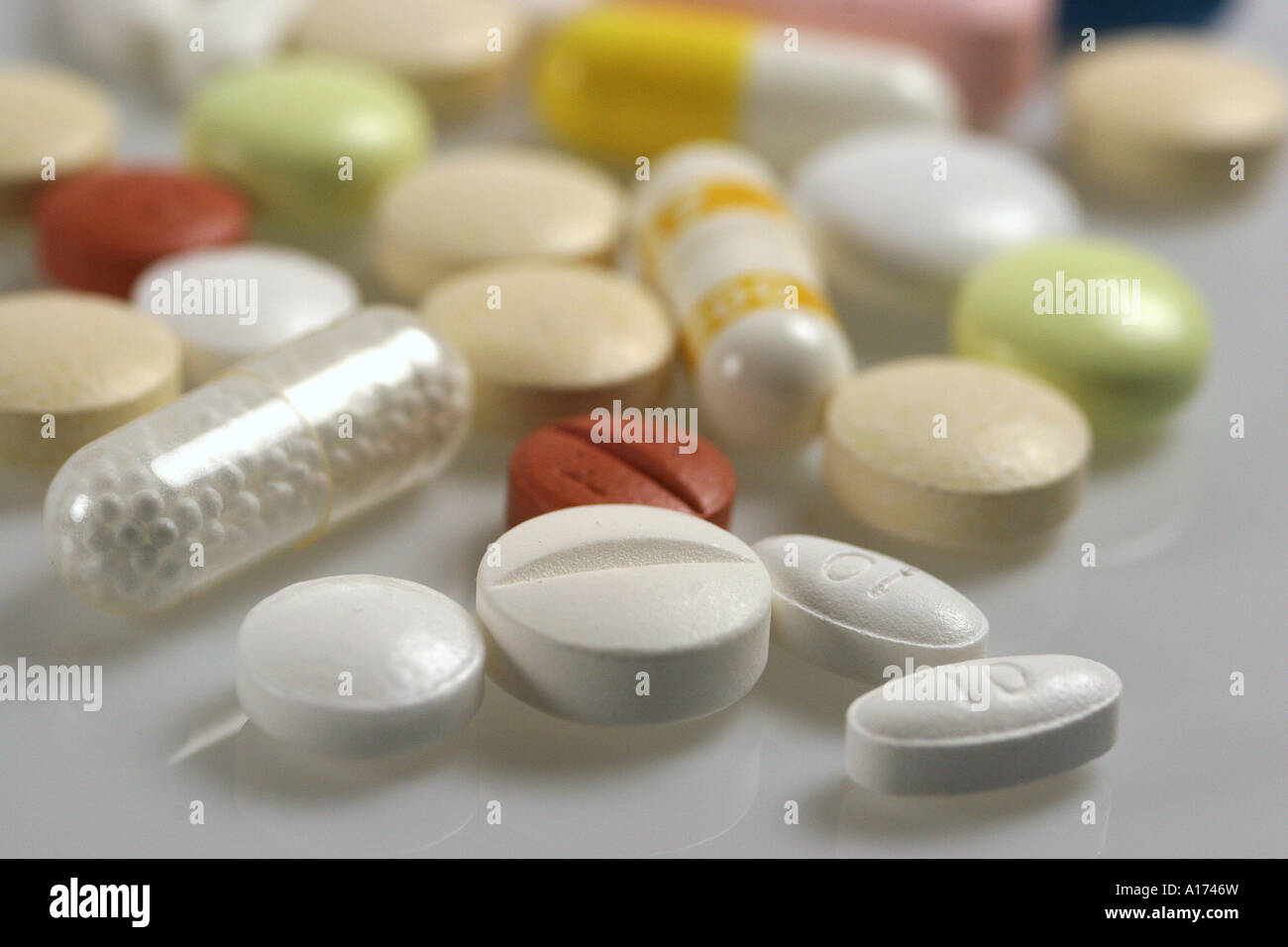 Retention compound hi-res stock photography and images - Alamy