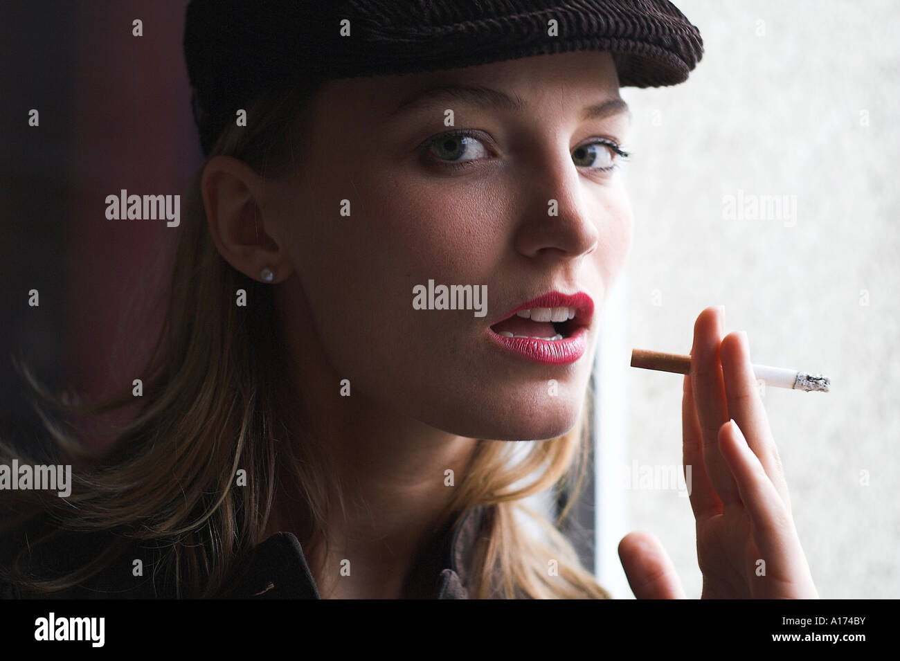 lady with a cigarette Stock Photo - Alamy