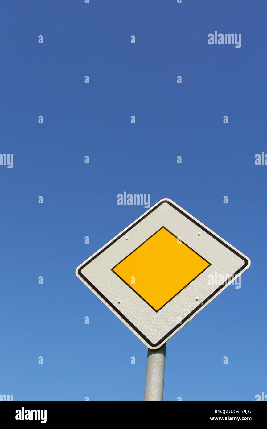 Priorities road sign hi-res stock photography and images - Alamy