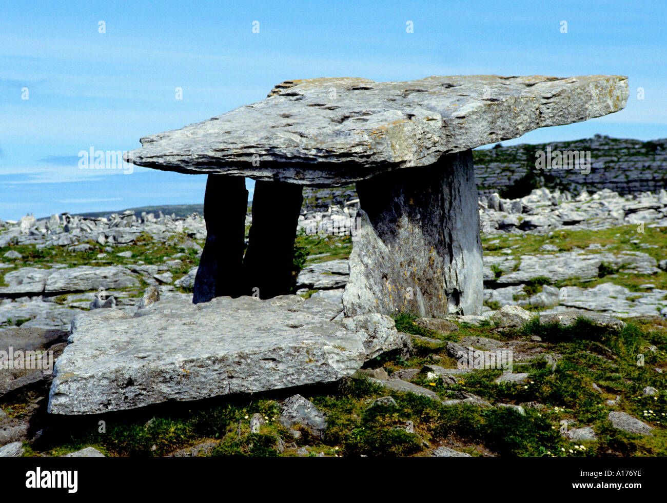 Druid temple hi-res stock photography and images - Alamy