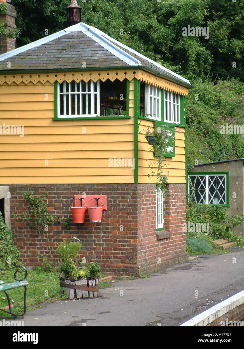 Medstead station hi-res stock photography and images - Alamy