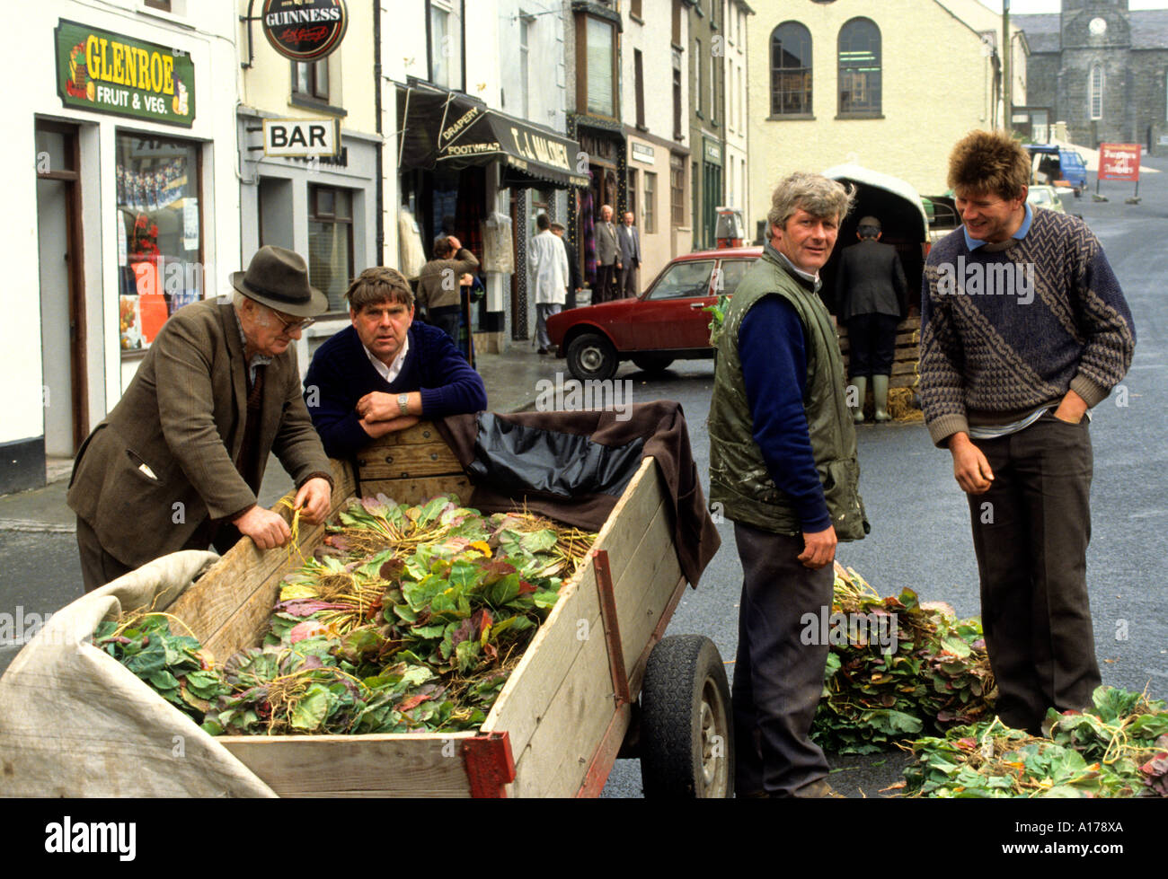 Limerick Ireland Irish Farmer cart Stock Photo - Alamy