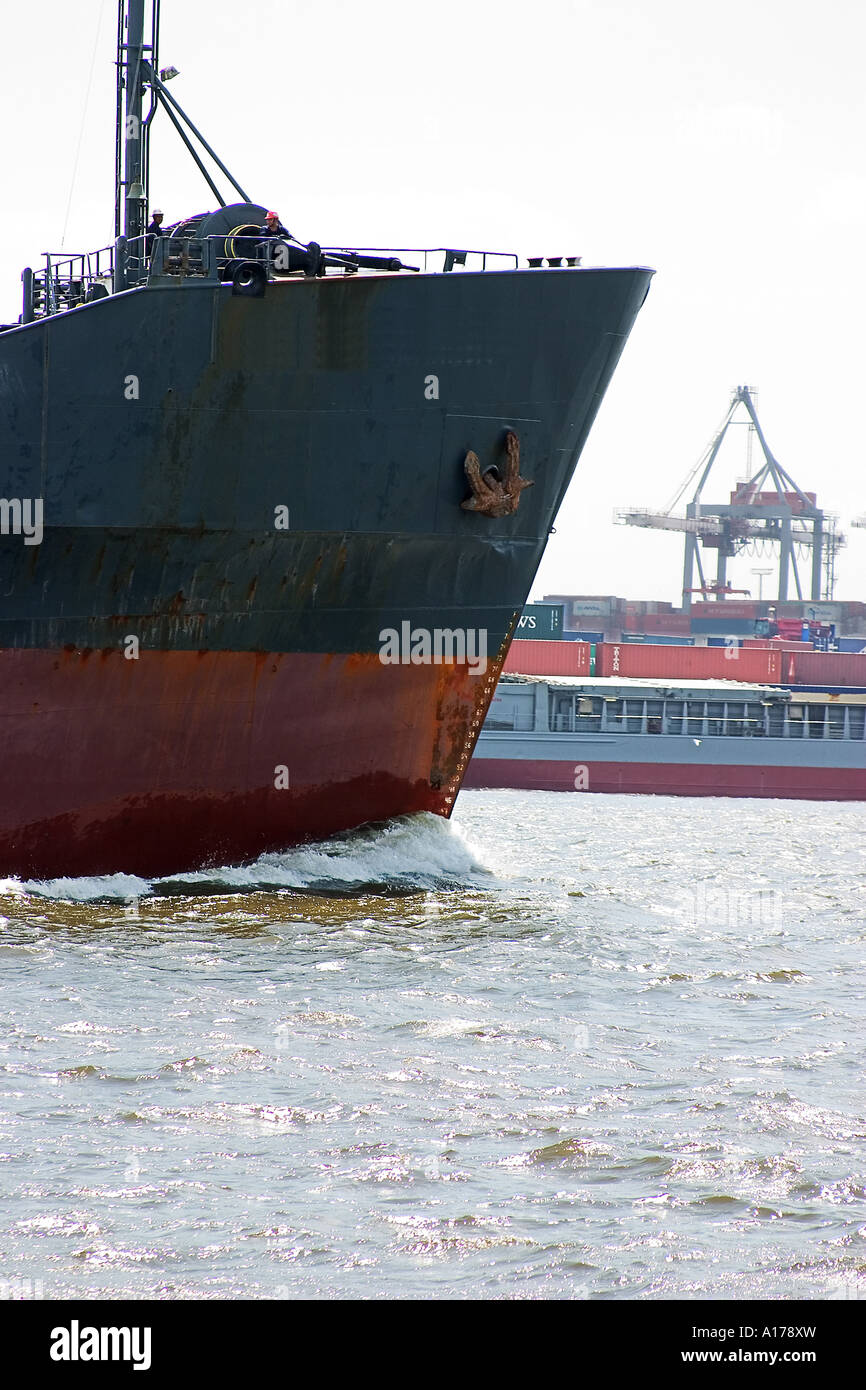 bow of a ship Stock Photo - Alamy