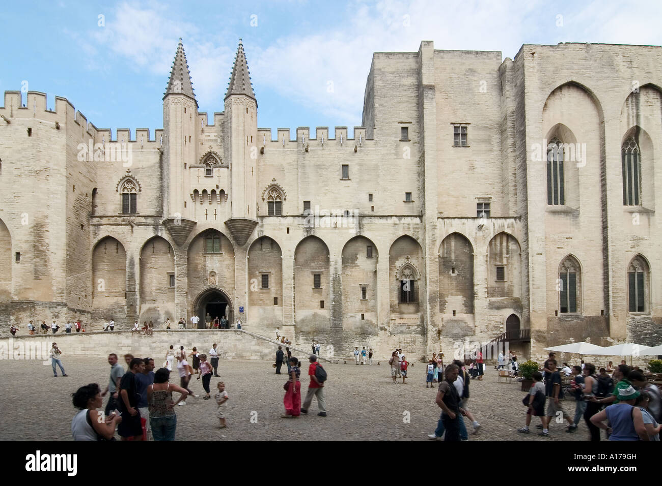 Catholic popes hi-res stock photography and images - Alamy