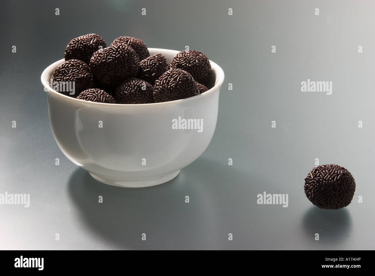 Rum balls hi-res stock photography and images - Alamy
