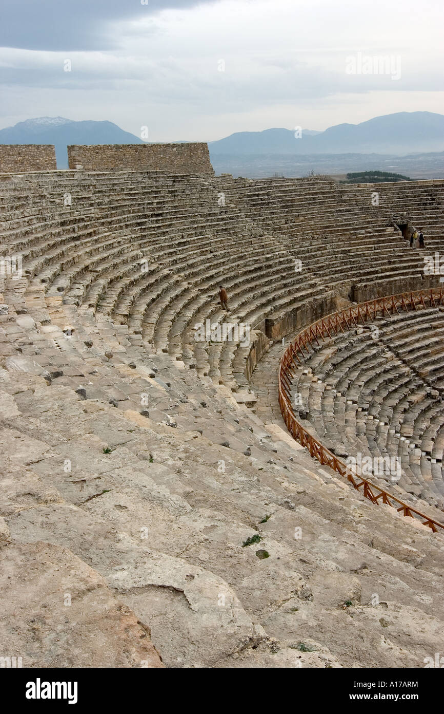 Roman stadiums hi-res stock photography and images - Alamy