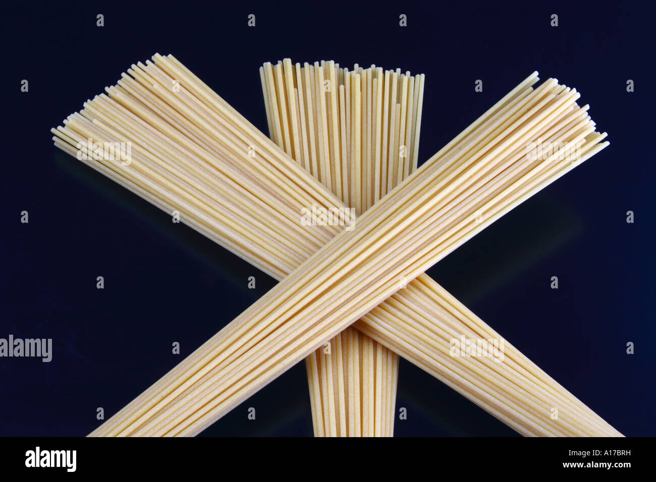 Rod pasta hi-res stock photography and images - Alamy