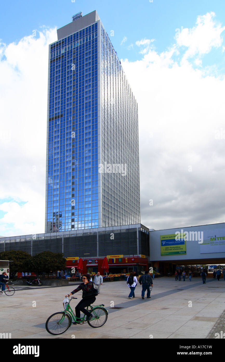 High quality materials hi-res stock photography and images - Alamy