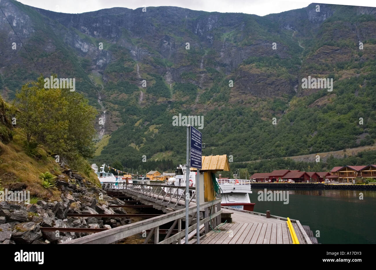 Flam marina hi-res stock photography and images - Alamy
