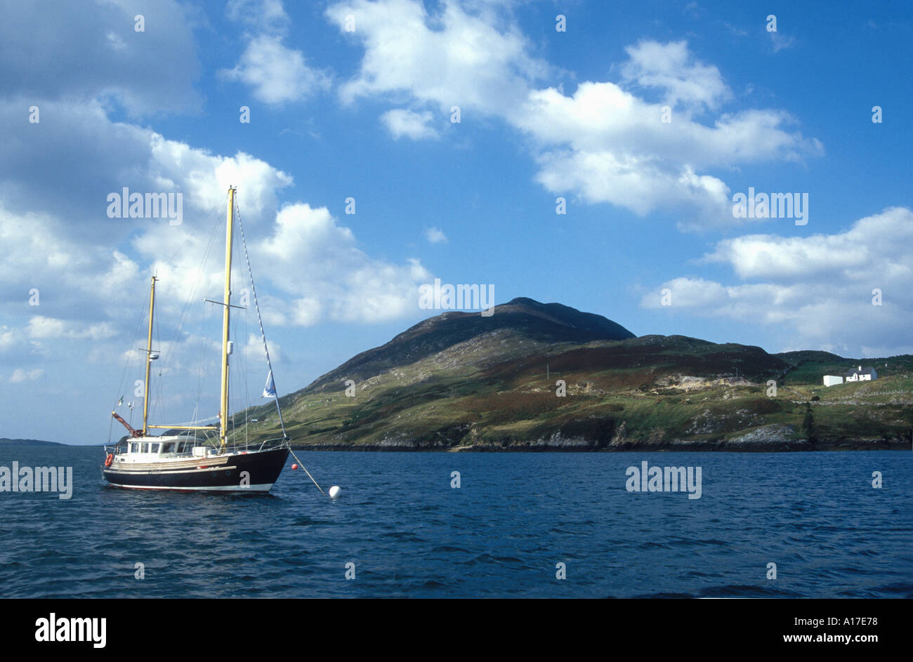Letterfrack village hi-res stock photography and images - Alamy