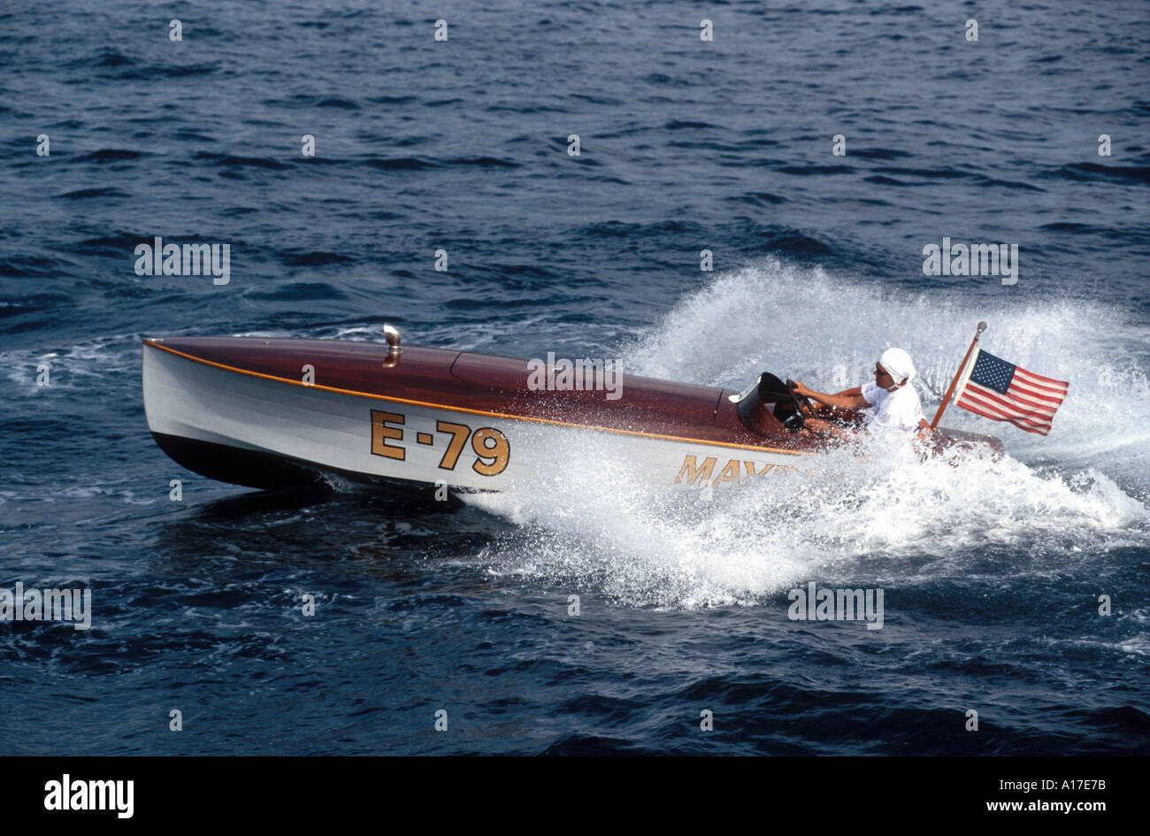 1936 American speedster racing boat Stock Photo - Alamy
