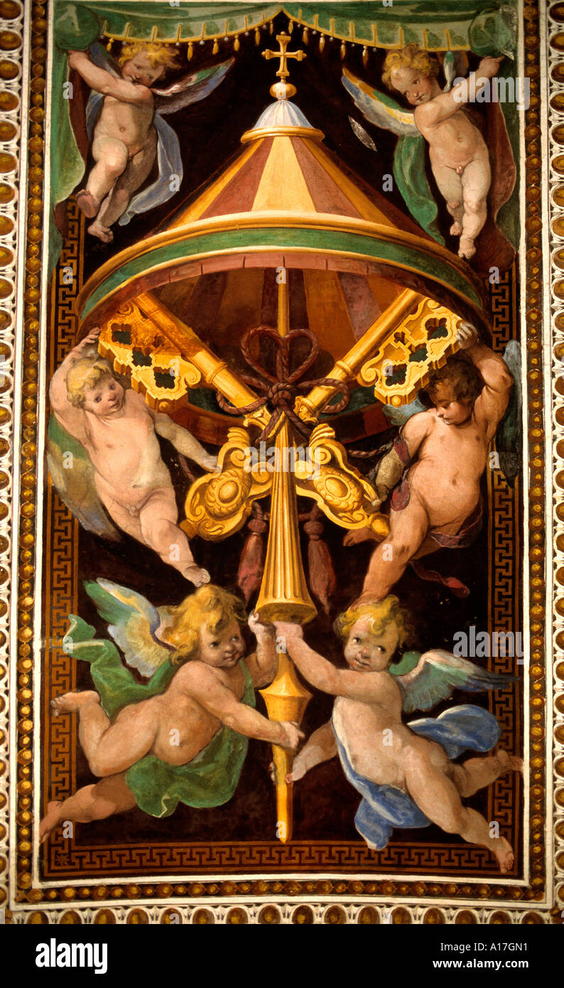 Roman wall painting statues hi-res stock photography and images - Alamy