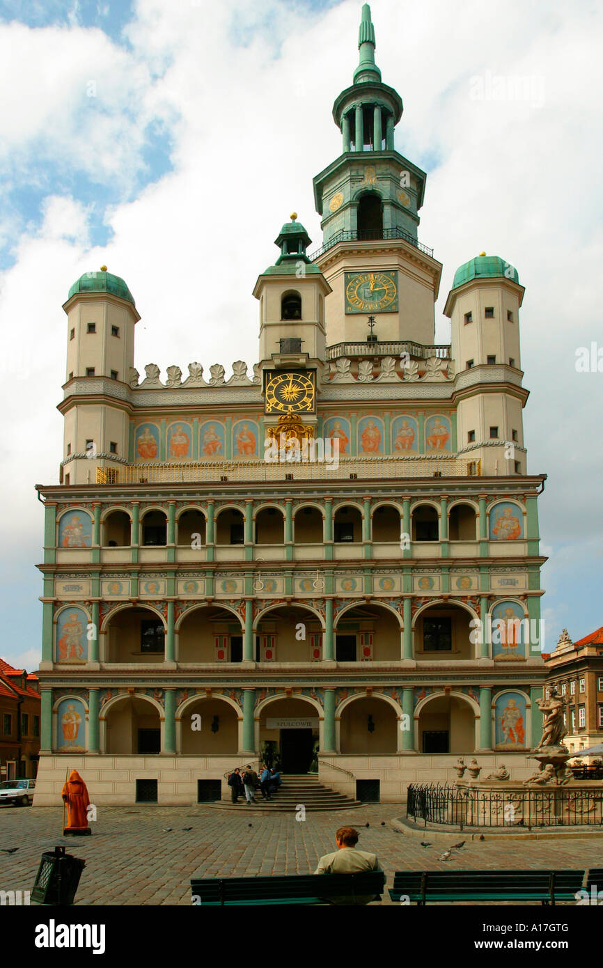 Town Hall, Old Market Square, Stary Rynek, Poznan, Poland Stock Photo ...