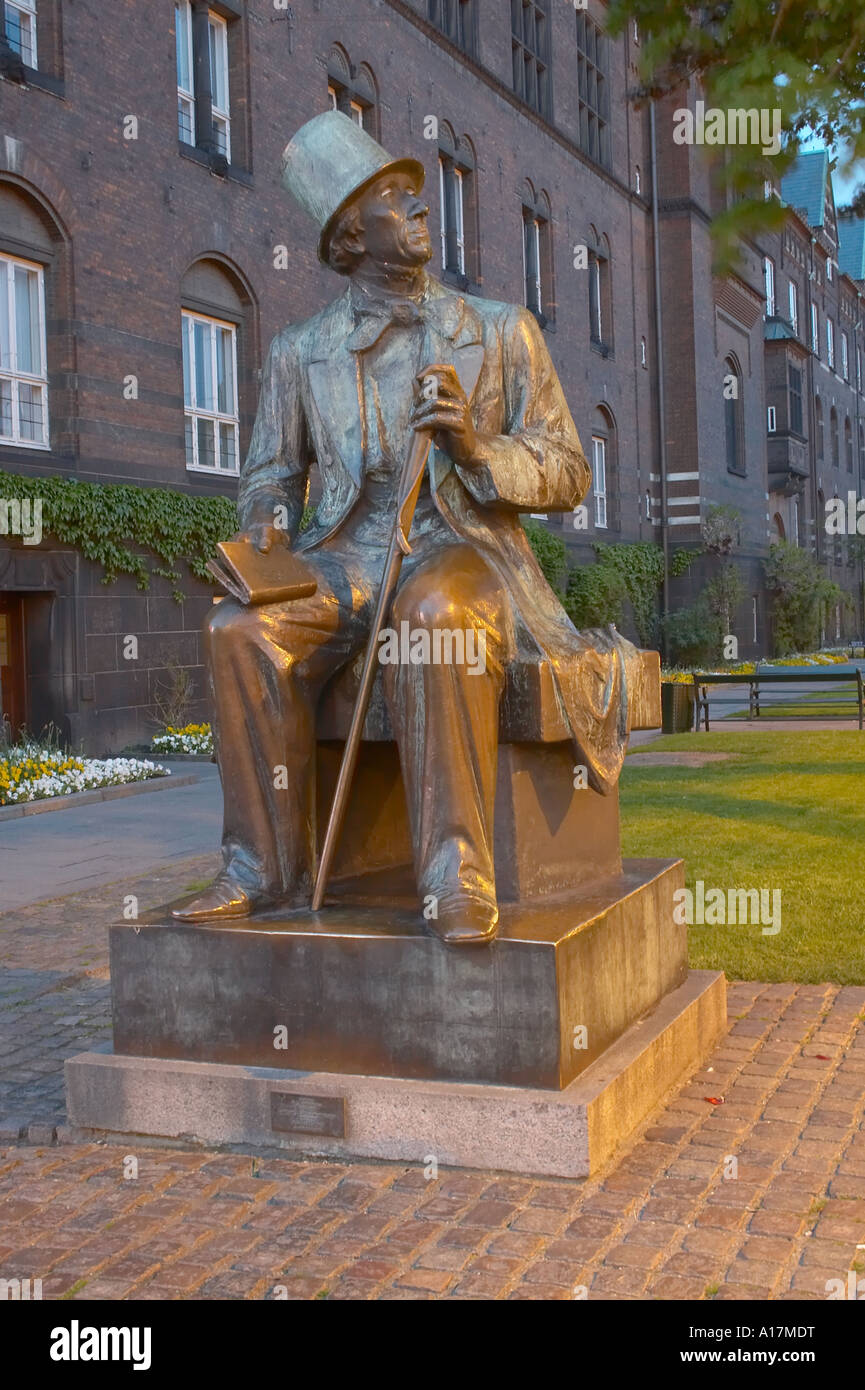 statue of Hans Christian Andersen Stock Photo - Alamy