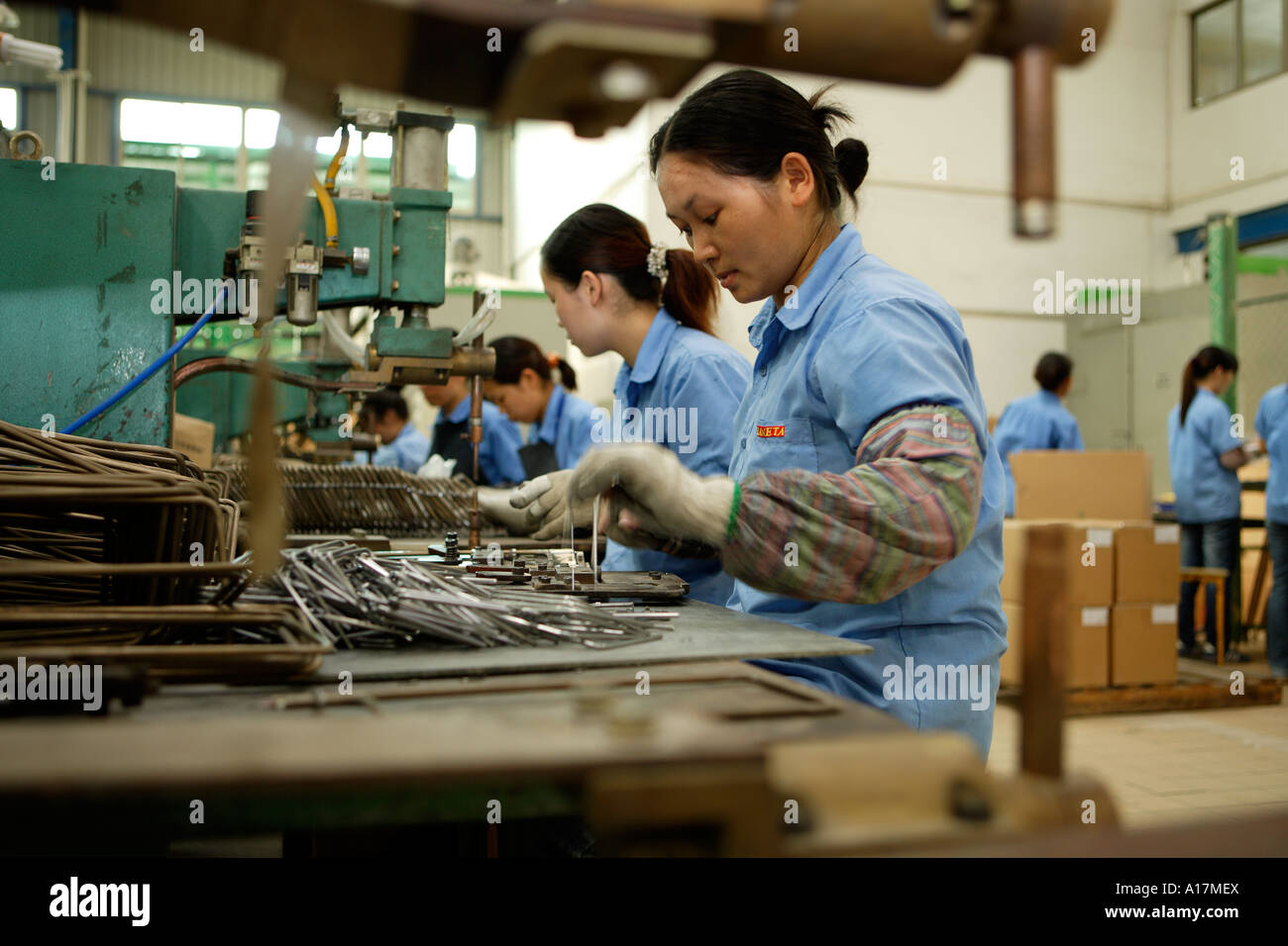 Heater Element Manufacturing, Guangdong, China Stock Photo - Alamy