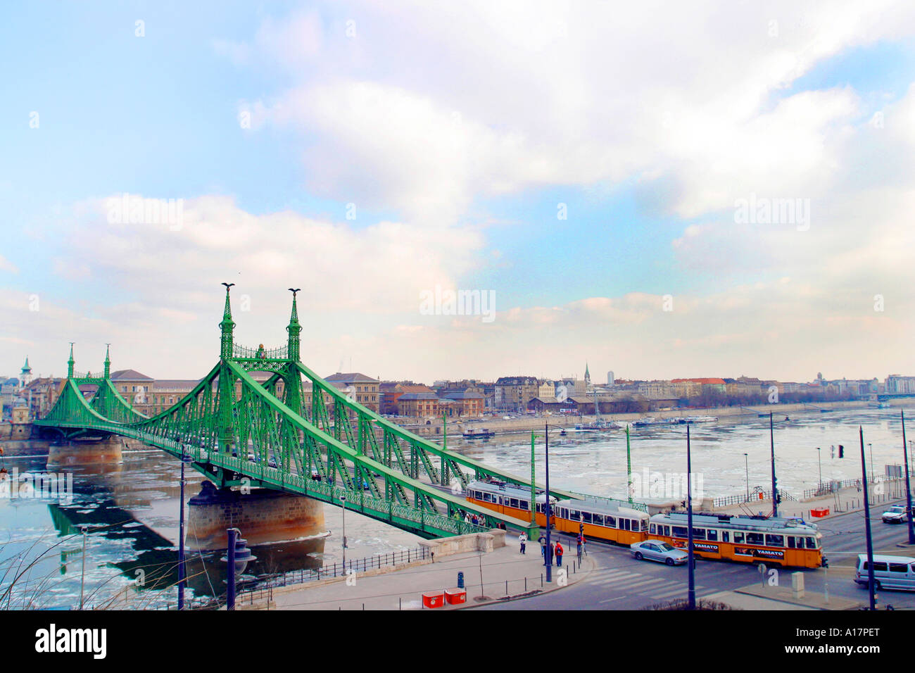 The Elizabeth Bridge Budapest, Hungary Stock Photo - Alamy
