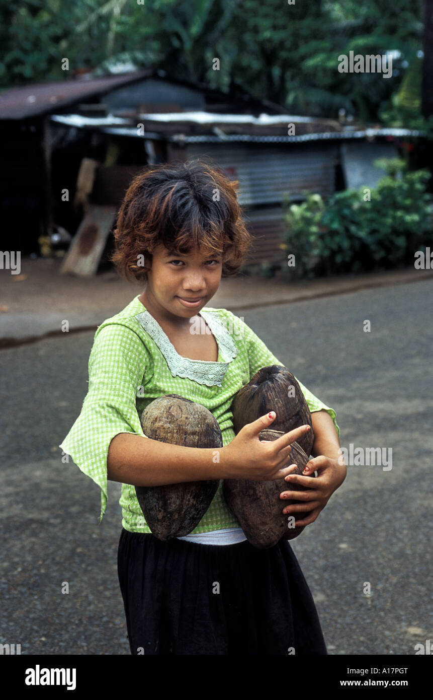Micronesia girl hi-res stock photography and images - Alamy