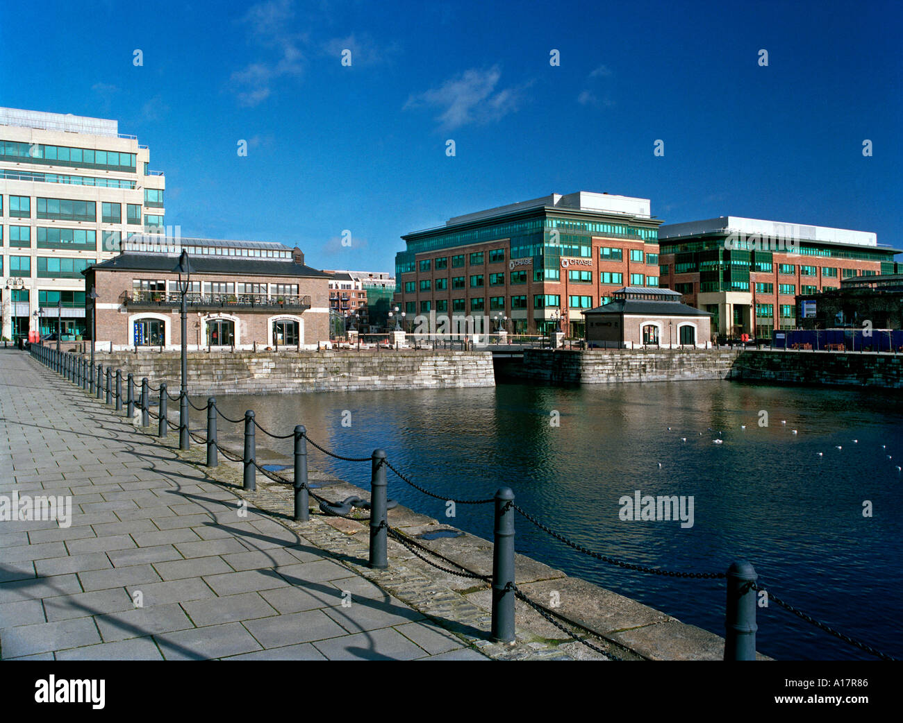 International tax and investment centre hi-res stock photography and ...