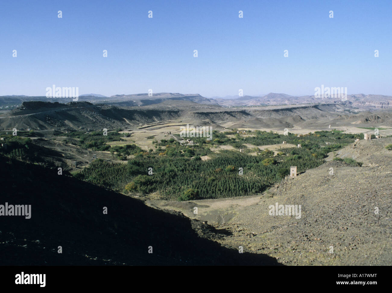 Sanaa yemen landscape hi-res stock photography and images - Alamy