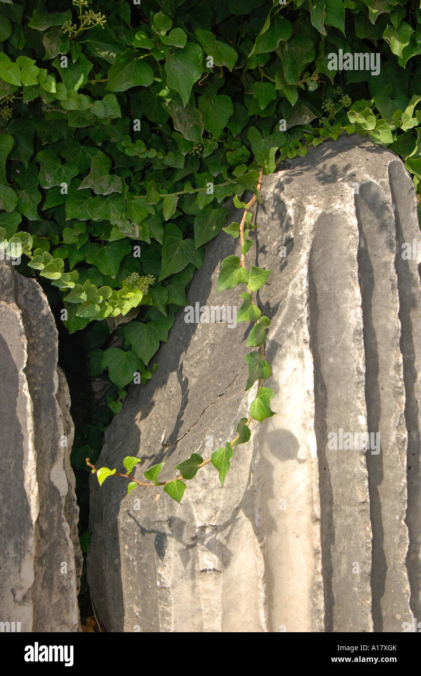 Delphi ruins, Greece under Mount Parnassus Stock Photo - Alamy