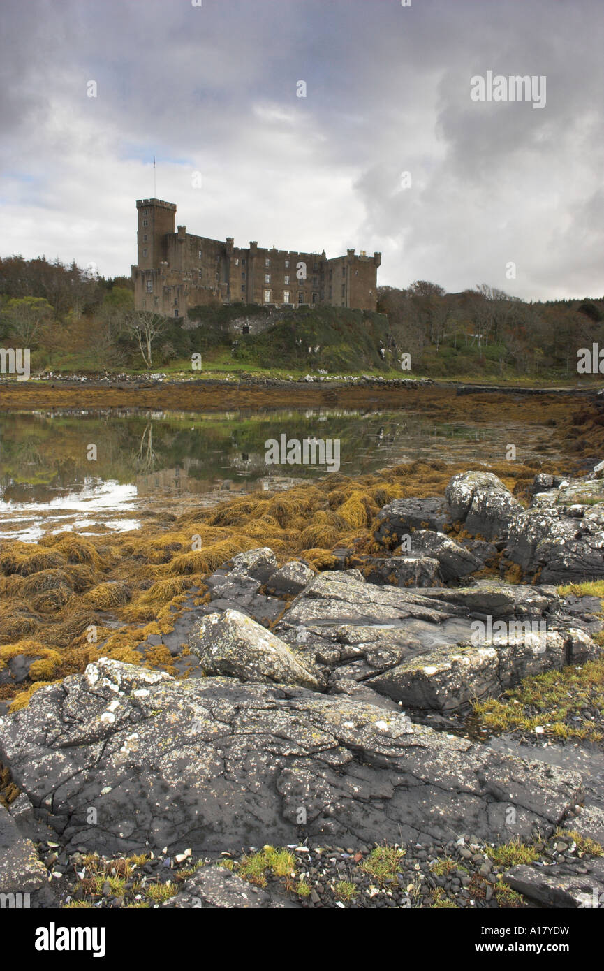 Clan macleod hi-res stock photography and images - Alamy