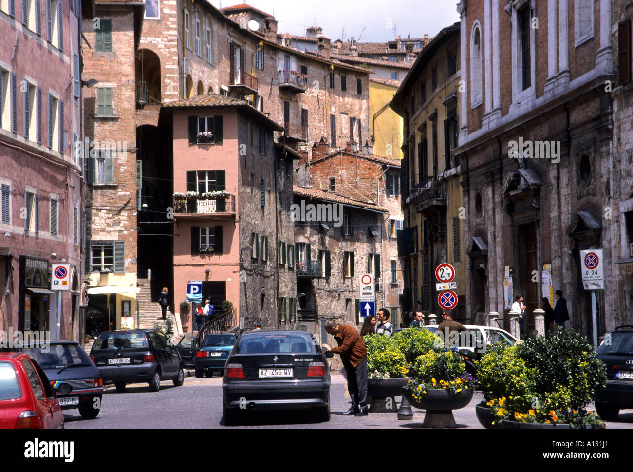 Old italian city hi-res stock photography and images - Alamy