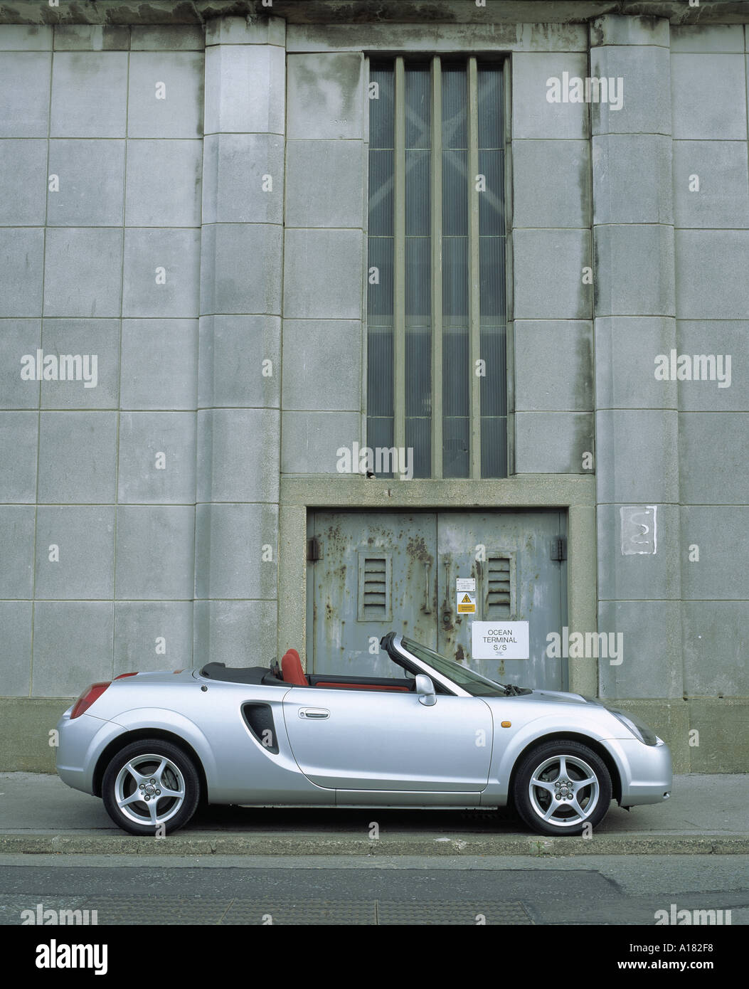 Toyoya mr2 2000 hi-res stock photography and images - Alamy