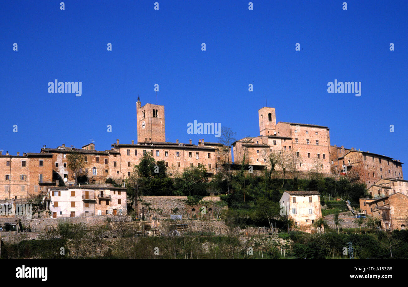 Sarnano marche italy hi-res stock photography and images - Alamy