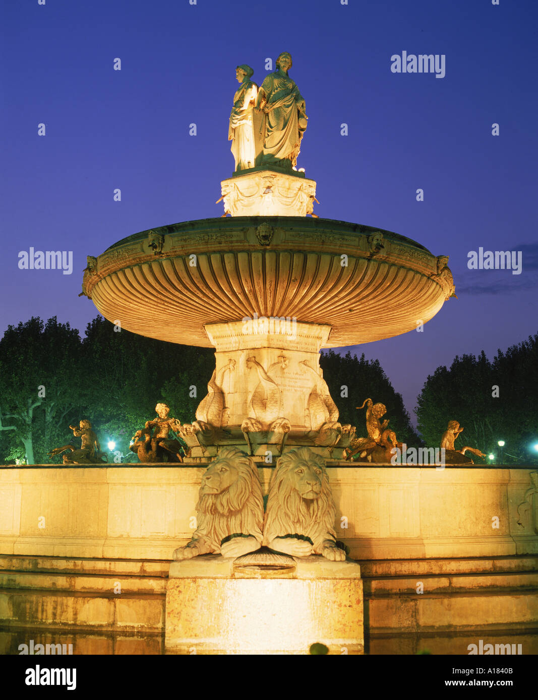 La Rotonde fountain at night in the centre of Aix en Provence Provence ...