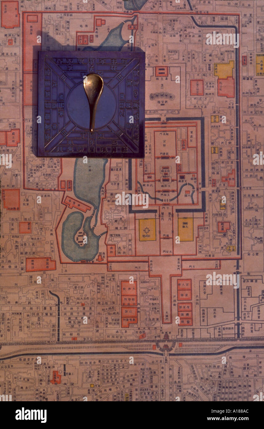 China Map Compass High Resolution Stock Photography and Images - Alamy