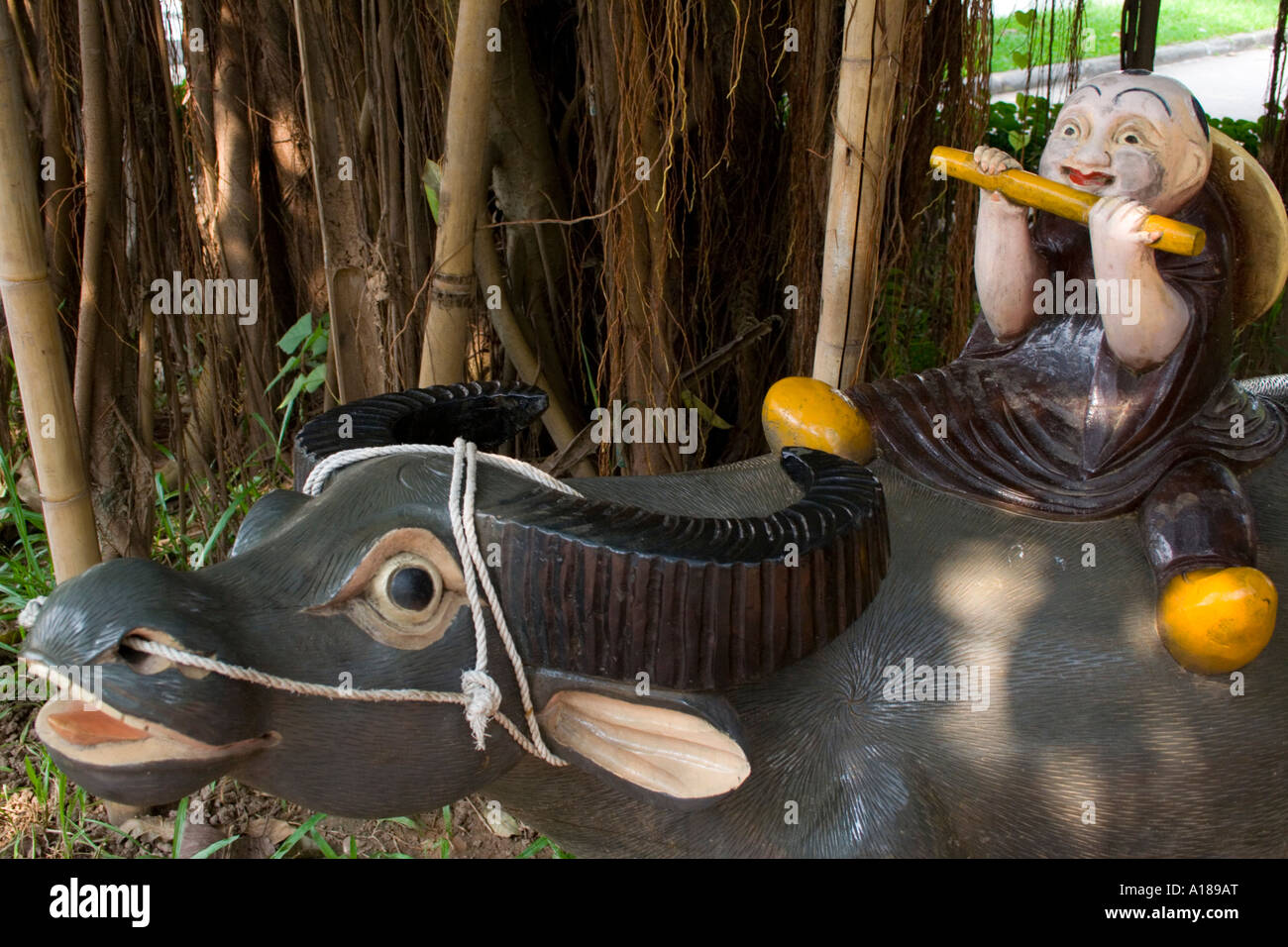 2007 Large Scale Traditional Water Puppet of a Man with a Flute Riding ...