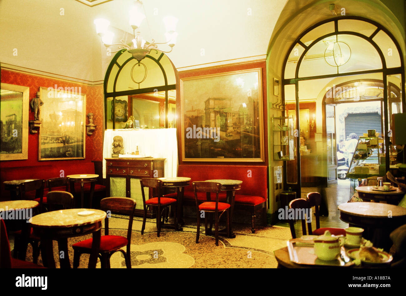 Café Greco En Roma Caffè Greco, Rome: The Oldest Bar In Rome RTF