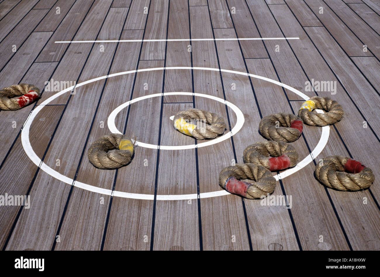 Deck quoits hi-res stock photography and images - Alamy