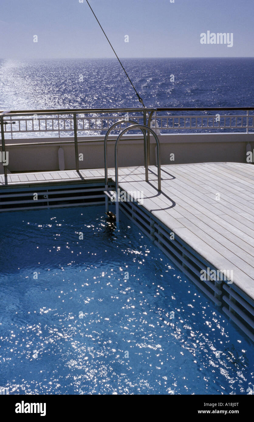 swimming pool on a cruise ship Stock Photo - Alamy