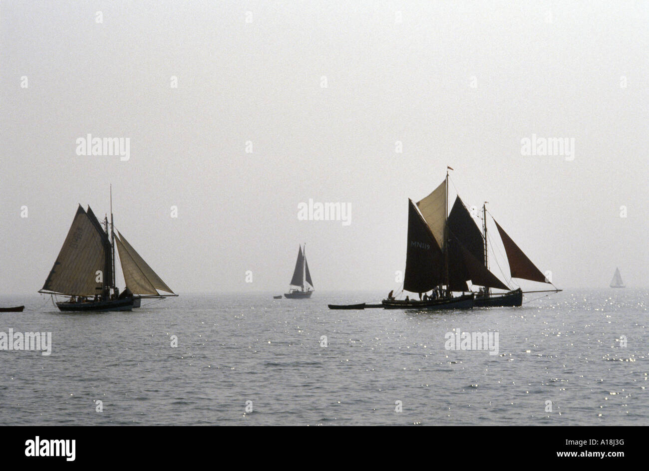 Oyster smack hi-res stock photography and images - Alamy