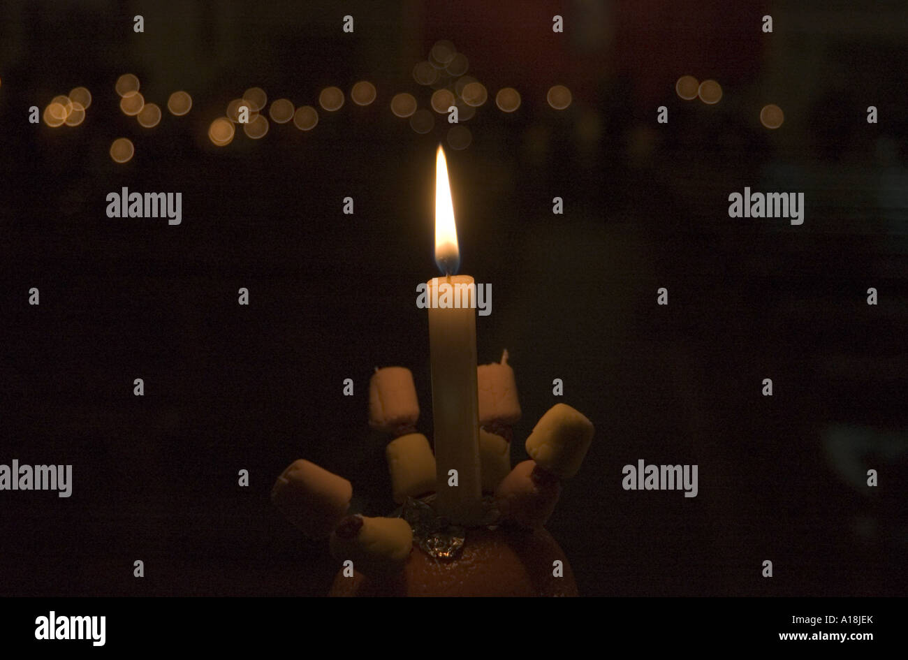 Christingle hi-res stock photography and images - Alamy