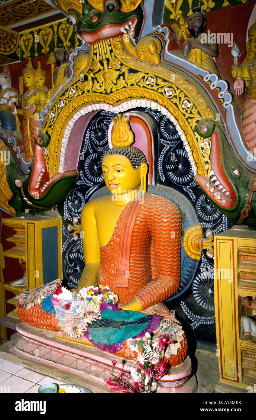 Sri Lanka Embekke Devale Temple seated Buddha Stock Photo - Alamy