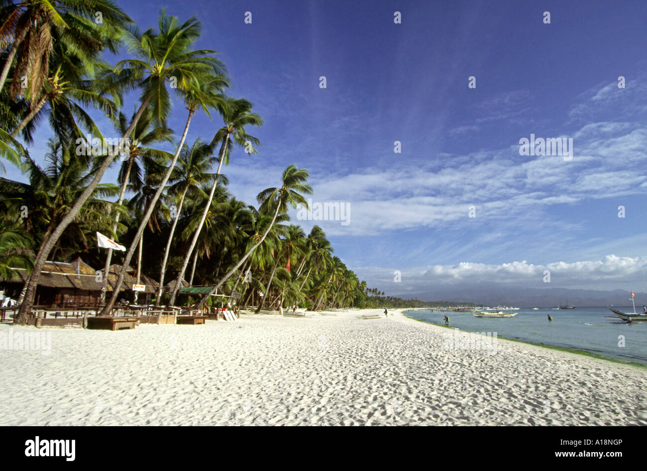Boracay beach bar hi-res stock photography and images - Alamy
