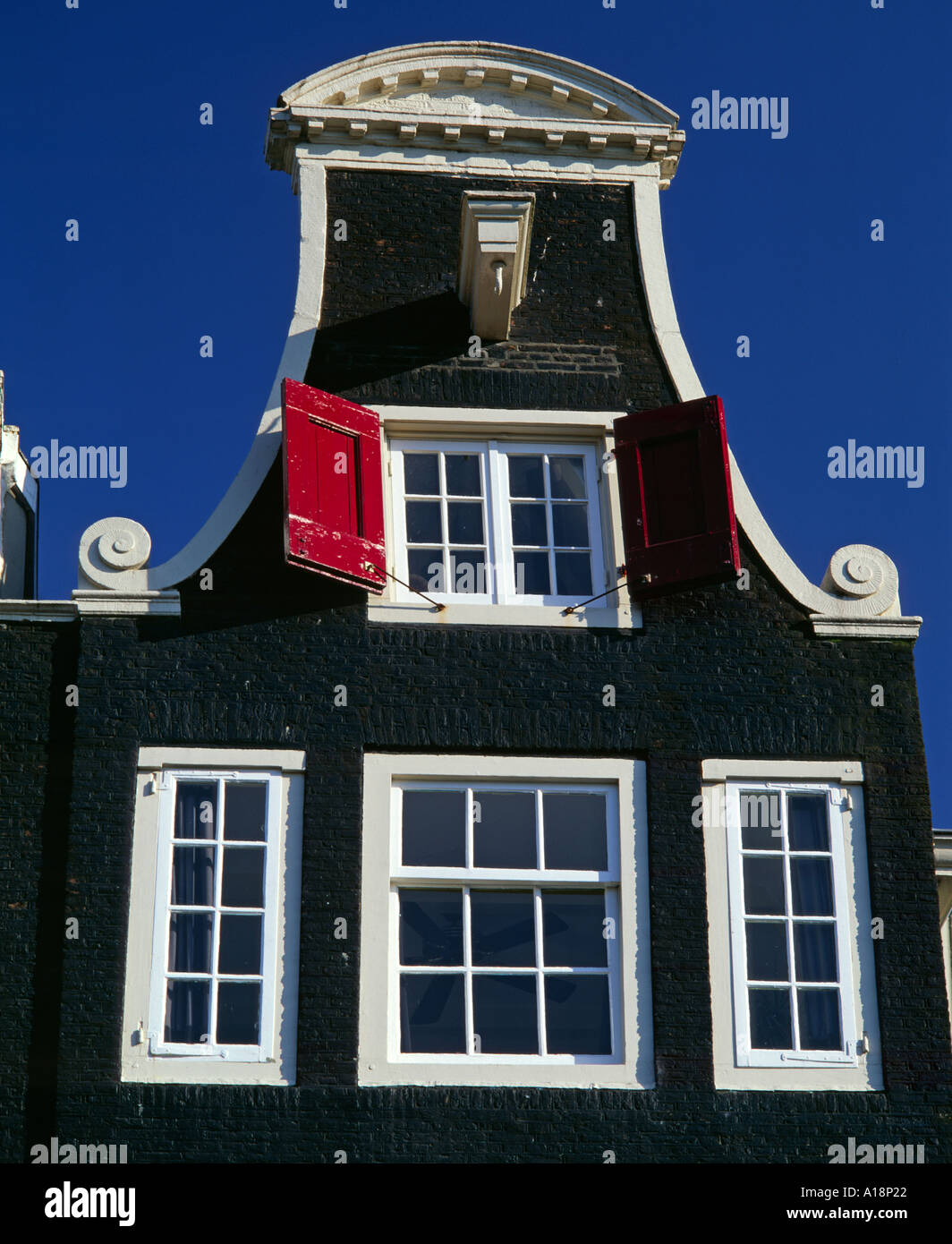 Dutch gable end hi-res stock photography and images - Alamy