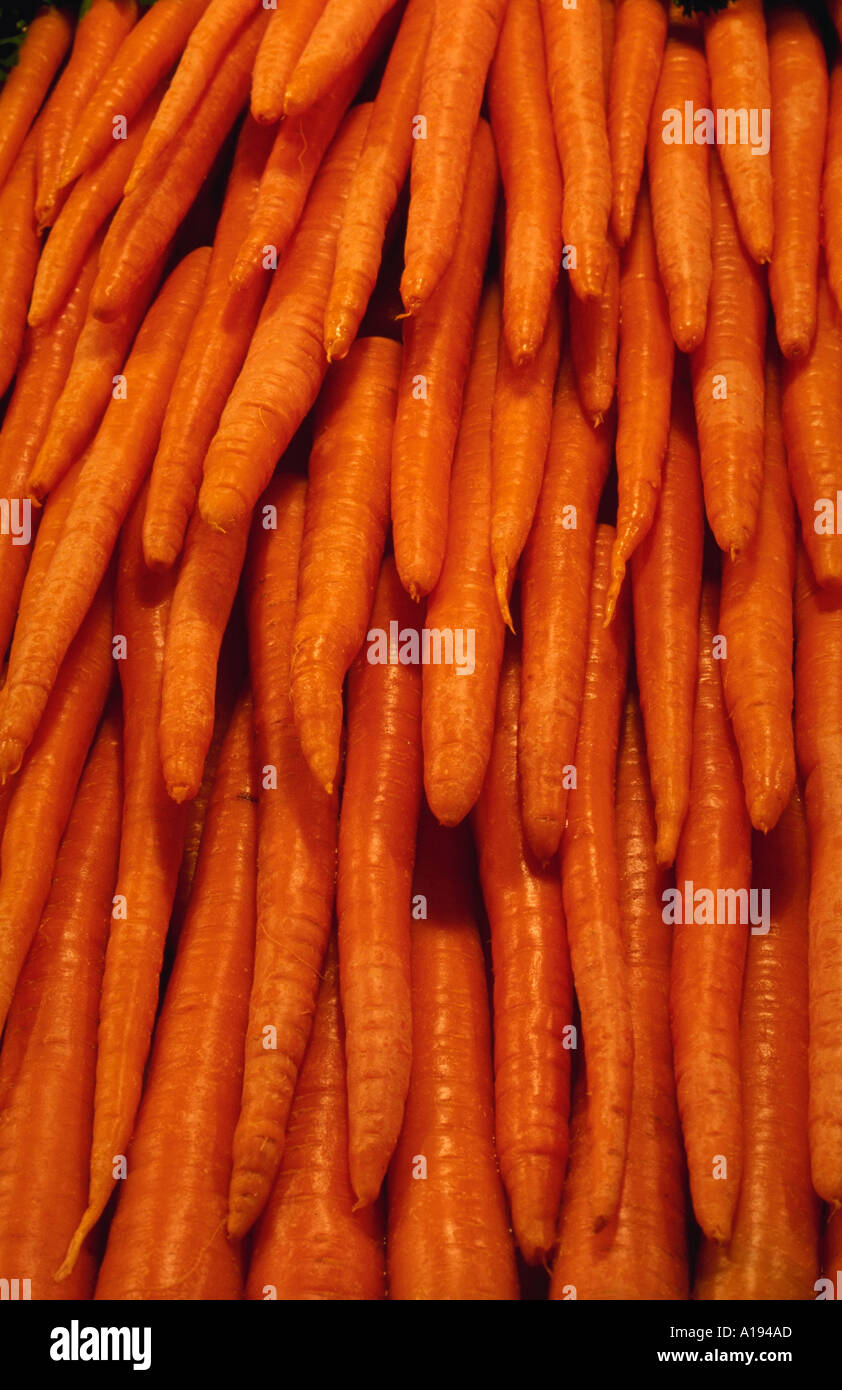 carrots on display Stock Photo - Alamy