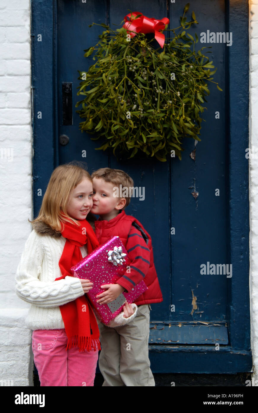 Christmas Mistletoe Kiss